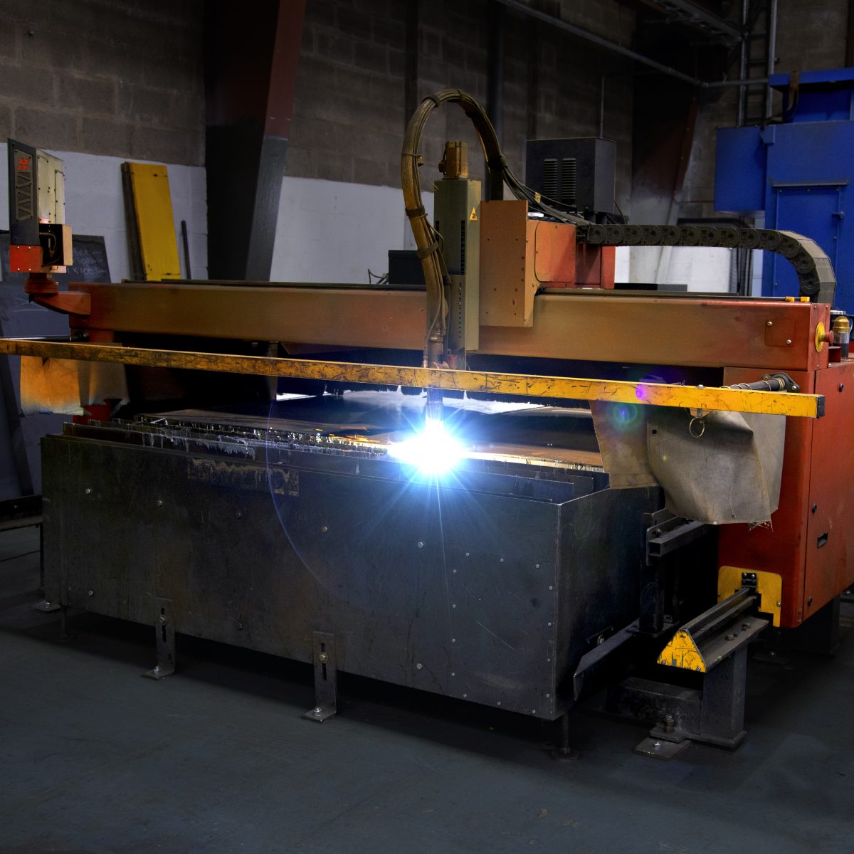Plasma Cutting - HERMEQ Steel