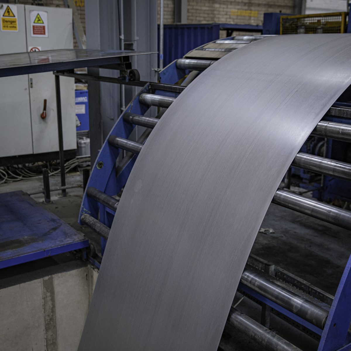 Wide Decoiling - HERMEQ Steel